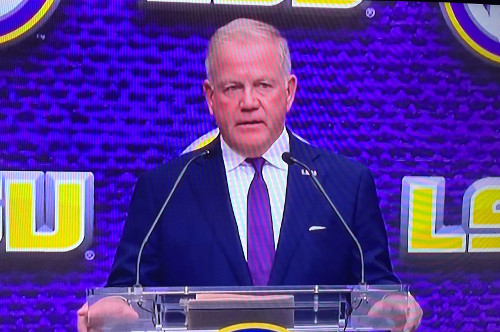 LSU’s Kelly takes first steps in SEC media madhouse | Shreveport ...
