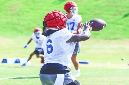 Bulldogs expect DeColdest Crawford to impact receiver corps; Demons ...