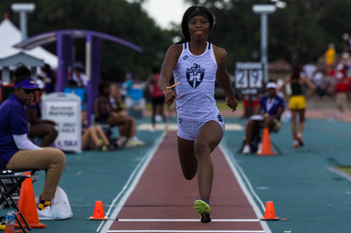 Ten local athletes among state meet’s best in track and field ...